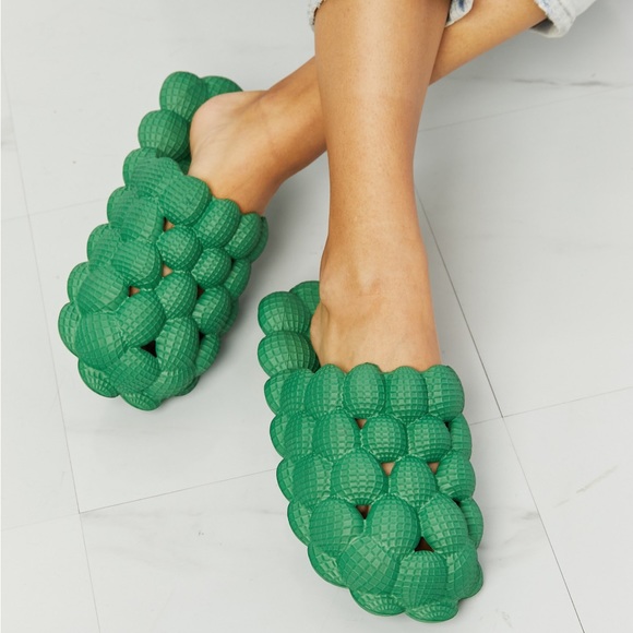 Shoes | Comfy Summer Bubbly Green Slides | Poshmark